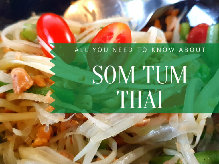 Som Tum Thai. Thailand's Super Spicy Green Papapya Salad.